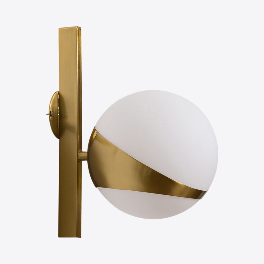 Lucca Wall Light 1970s inspired wall light